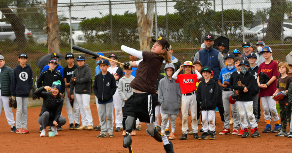 CAF Athlete Landis Sims Inspires Young Players At La Jolla Youth ...